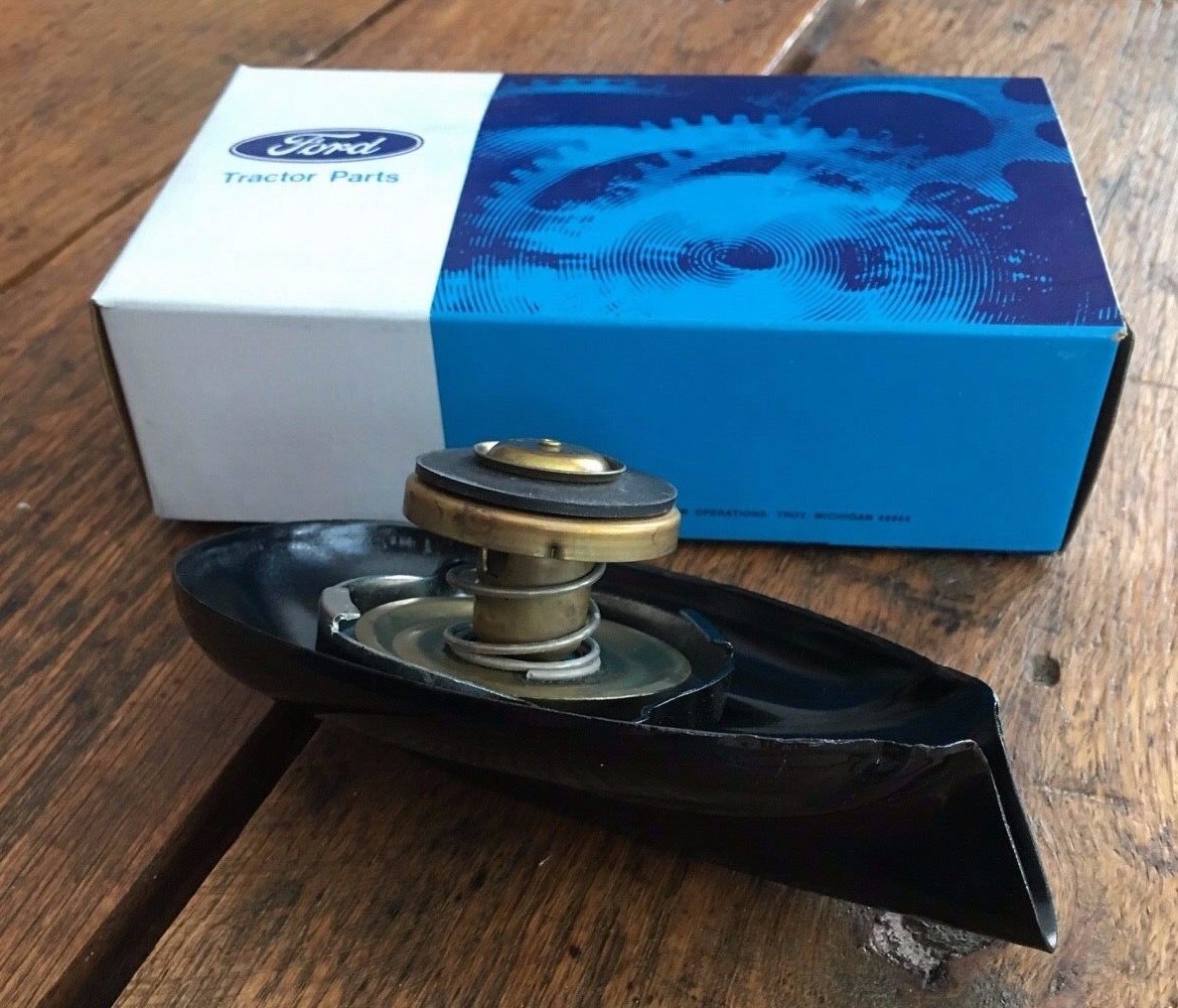 Ford OEM 8N 2N 9N Radiator Cap! Winged Type! NIB! Part # 2N-8100-A ...