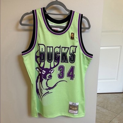 M&N Ray Allen 1996-97 Swingman Jersey Milwaukee Bucks Green Men’s ...