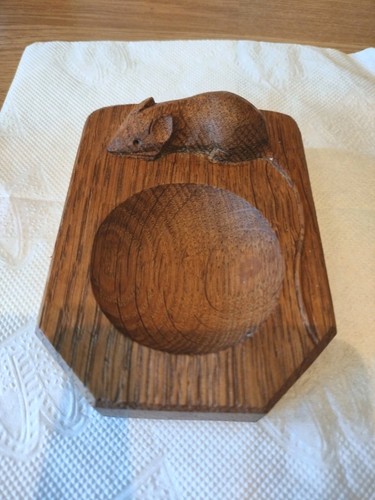 ROBERT MOUSEMAN THOMPSON CARVED OAK PIN TRAY WITH SIGNATURE MOUSE | eBay UK