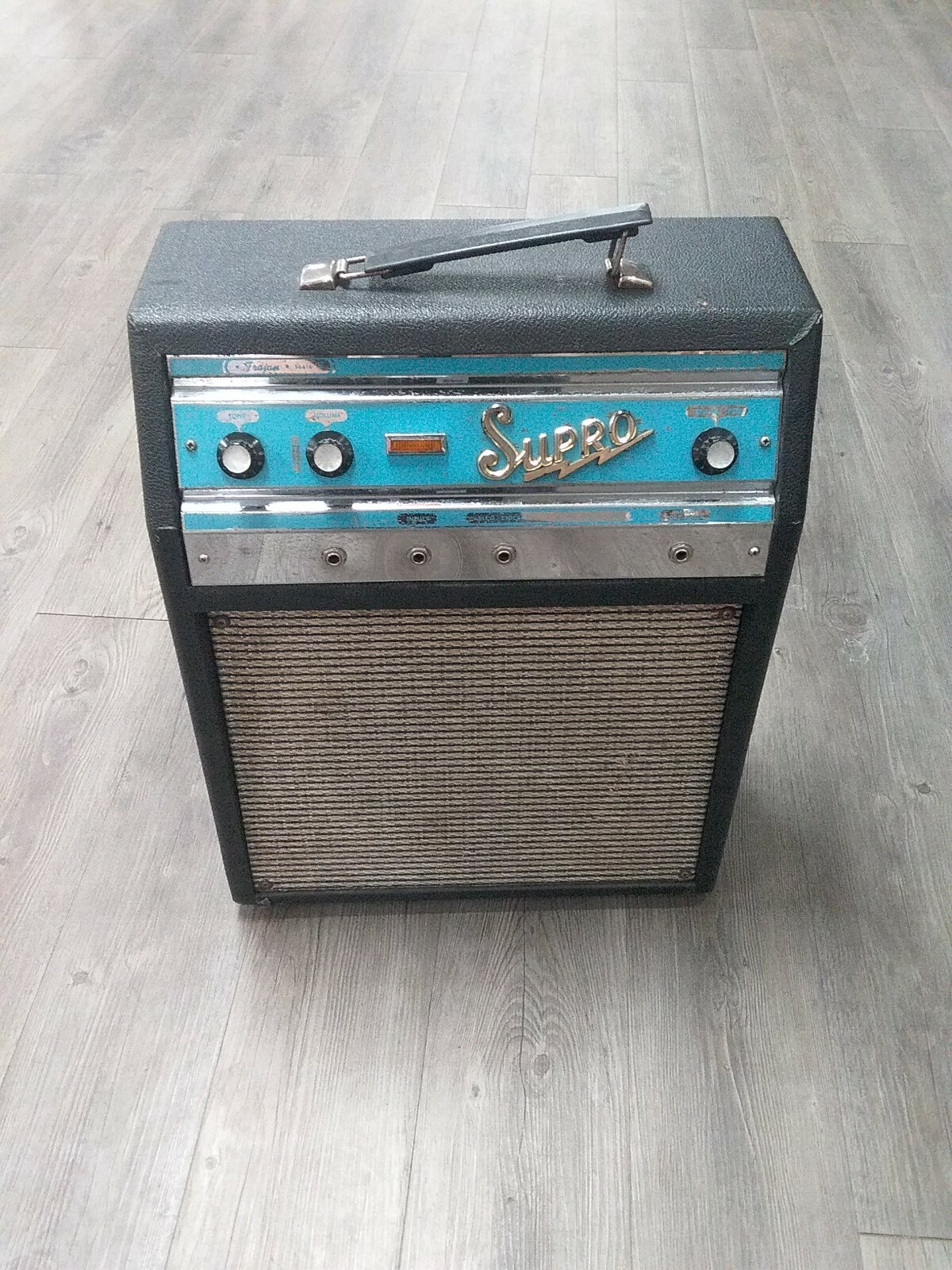 1966 Supro Guitar, Bass and Amplifier Catalog - page 6: Supro Galaxy ...