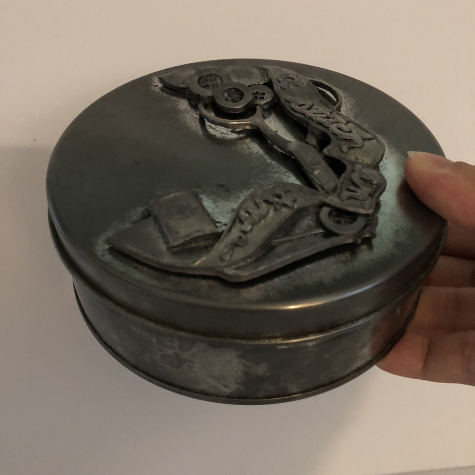 Pewter A Stitch In Time Lid Scissors Buttons Thread Metal Sewing Tin | eBay