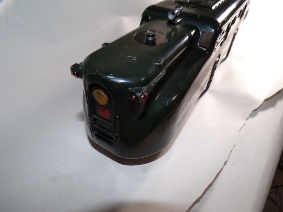 Vintage Lionel 2332 GG1 Electric Locomotive cast body cab shell, with ...