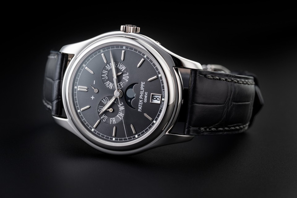Patek Philippe 5146P-001 Ebene Soleil Platinum Annual Calendar ...