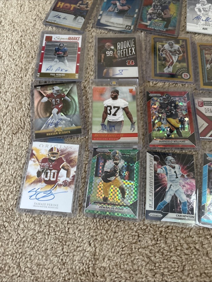 HUGE SPORTS CARDS LOT. SELLING COLLECTION Over 100 Cards 1/1s, Mahomes ...