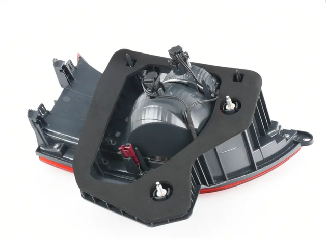 BMW 5 Gran Turismo F07 Rear Right Taillight 63217306168 7306168 Genuine ...