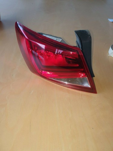 2015 Seat Leon Cupra Tail Light Nearside Outer 5F0945207E | eBay UK