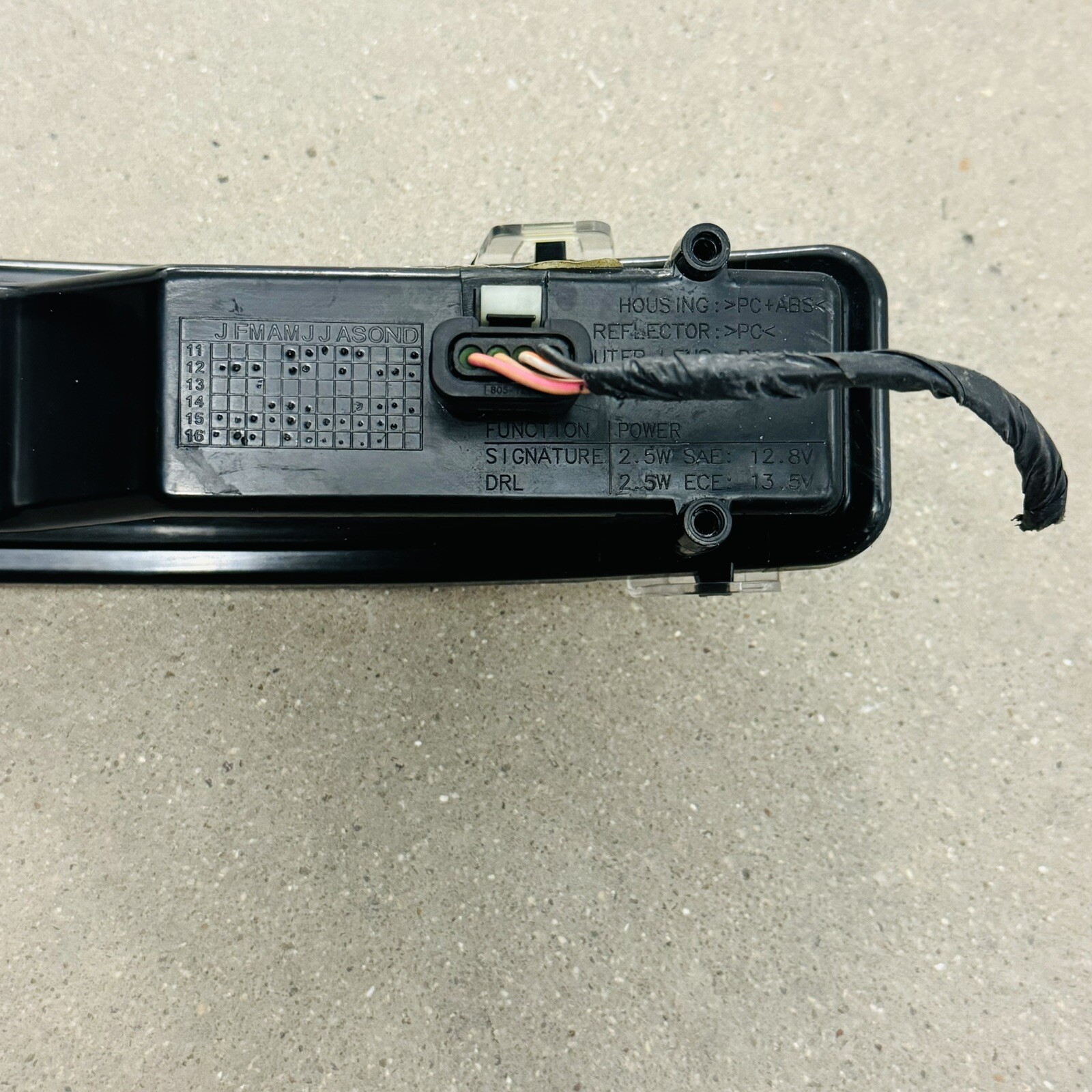 2015-2023 Chrysler 300 Mopar Left Turn Signal Light OEM | eBay