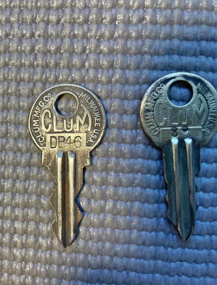 Two Vintage CLUM Brass Automobile Keys # Dodge Brothers 46 & #89 | eBay