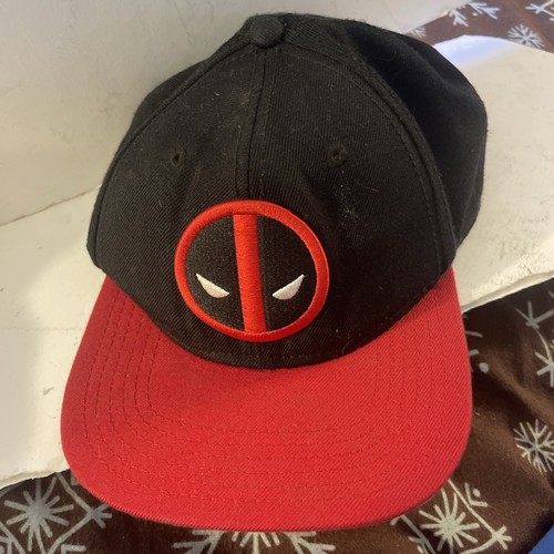 Marvel Deadpool Comic Snapback Baseball Cap Hat Flat Bill Black White ...