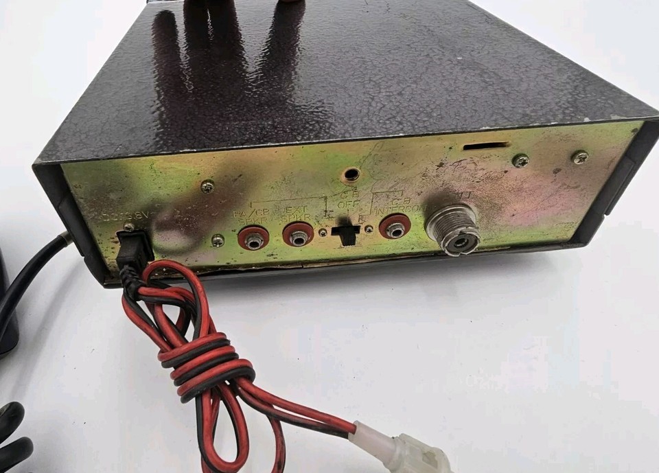 Robyn GT-7C CB Radio 23 Channel Transceiver 5 Watts (See Description ...