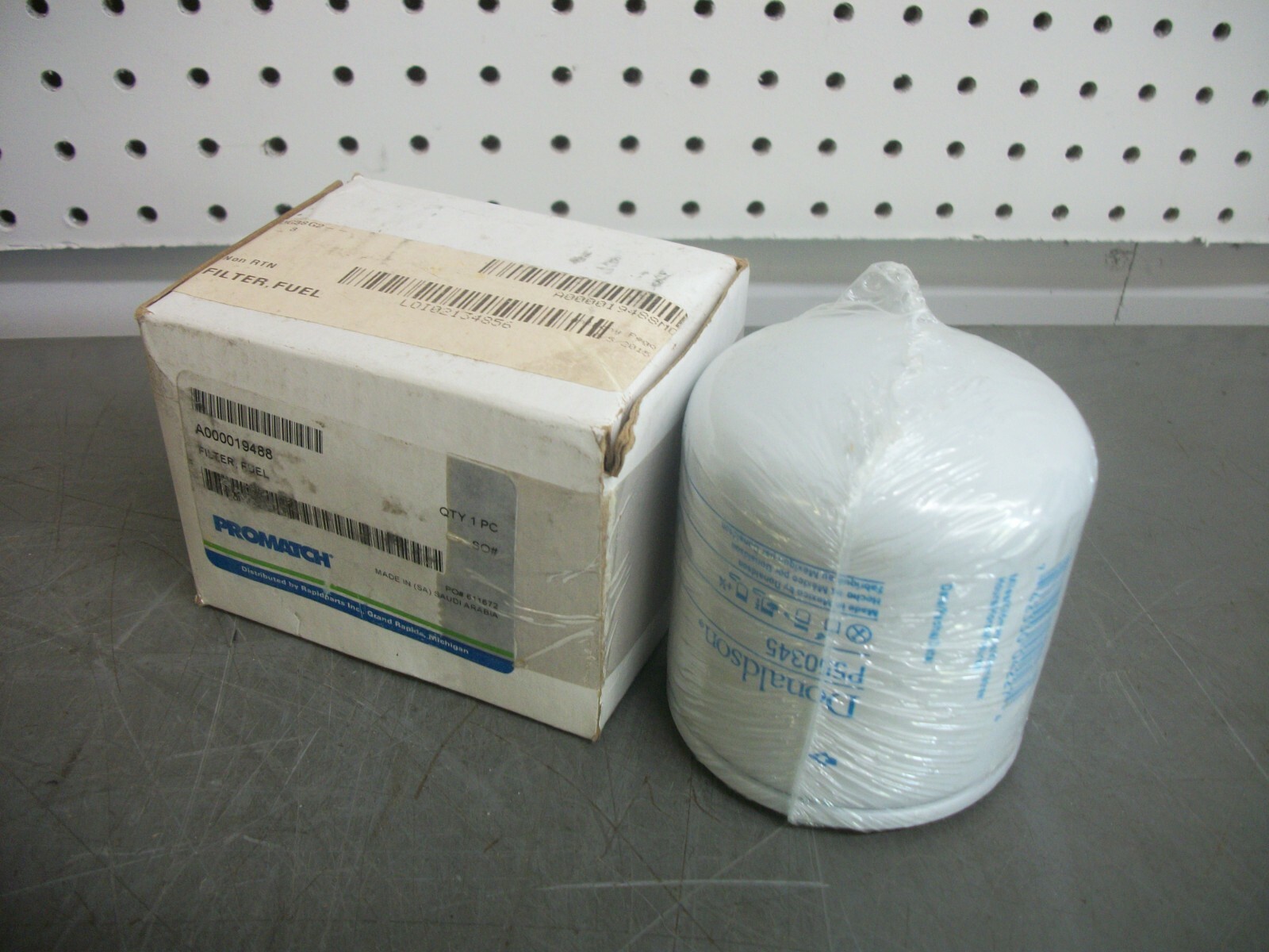 Donaldson fuel filter P550345 for sale online | eBay