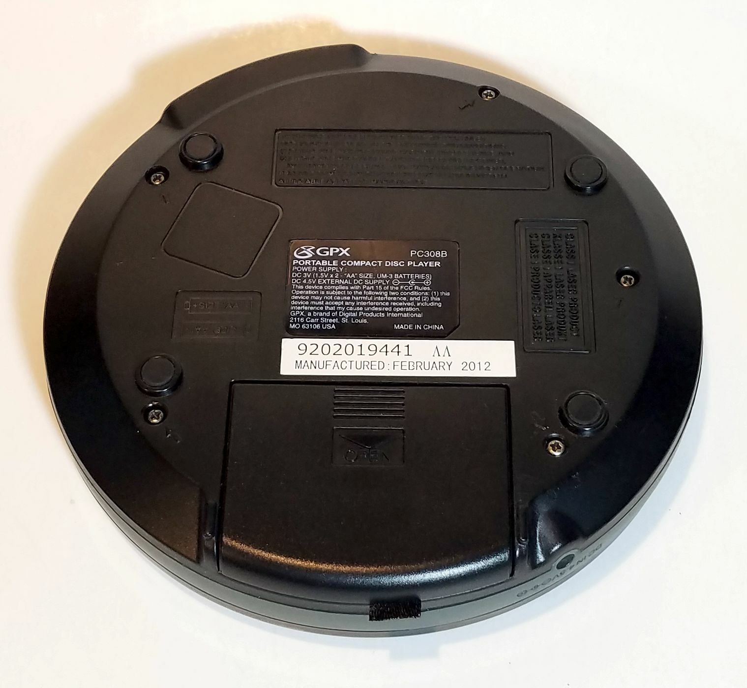 GPX Portable Compact Disc CD Player [PC308B] w/ Conductor Series Carry ...