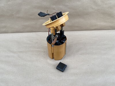 2009-2011 BMW E90 335d M57 Diesel In-Tank Fuel Pump with Level Sender ...