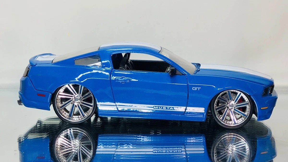 Ford Mustang Blue Color