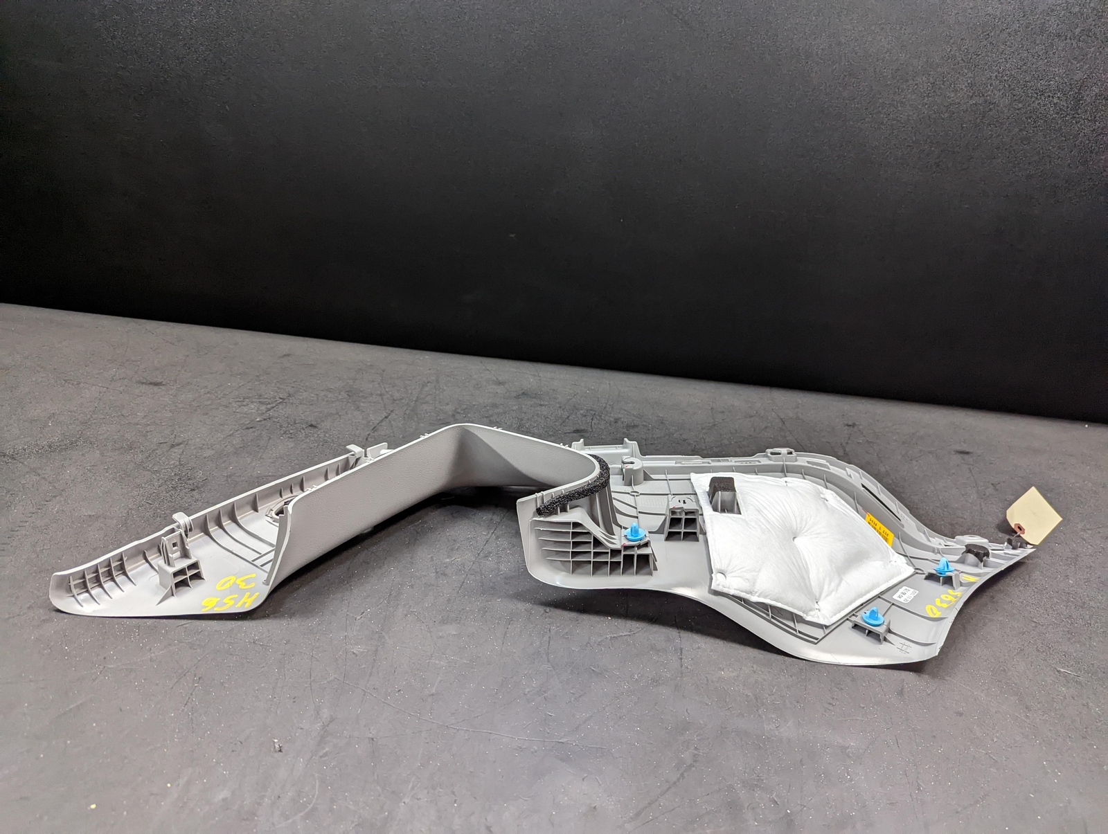 Rear Right C Pillar Upper Trim Panel 2019 Hyundai Tucson 85860-D3000 ...