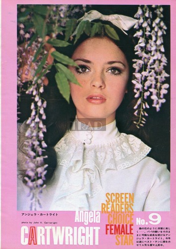 ANGELA CARTWRIGHT / CLINT EASTWOOD 1969 Vintage JPN Picture Clipping ...