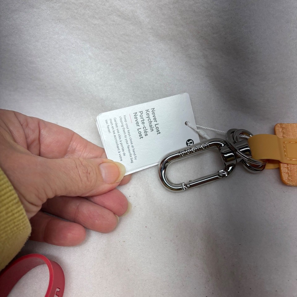 Lululemon Orange Nylon Logo Wristlet Strap Keychain Carabiner New With ...