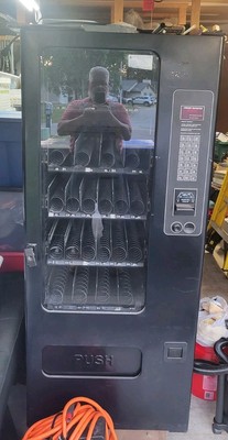 USI 3130 Small Size Snack Vending Machine | eBay