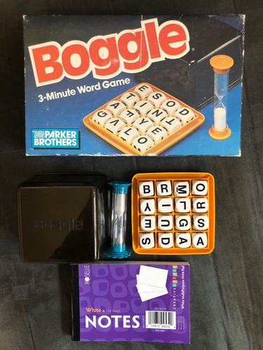 BOGGLE 3 Minute Word Game w/16 LETTER CUBES, Sand TIMER - No ...