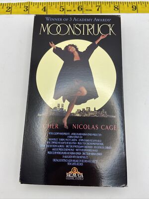 Moonstruck vintage 1987 VHS Cher Nicolas Cage Academy Award winner ...
