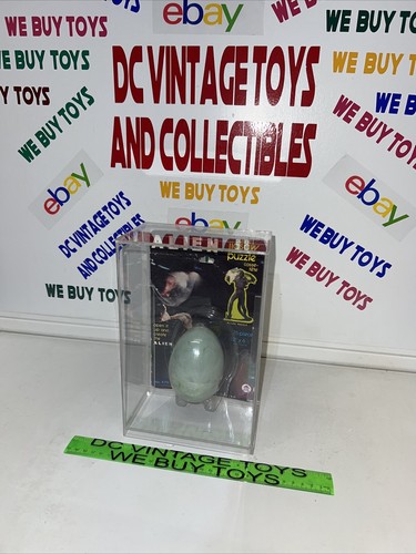 1979 Alien HG Toys Egg Puzzle With Custom Acrylic Case Rare - Moc ...