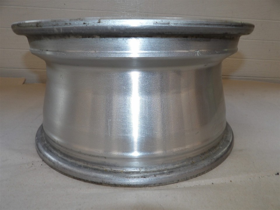 15x7 Aluminum Wheel SILVER 5 Lug 4-1/2" Pattern Jeep Cherokee XJ 1997 ...