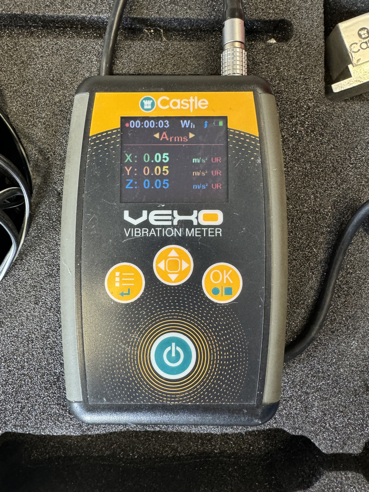 Castle GA2006H Vexo Professional Tri Axial HAVS Vibration Meter with ...