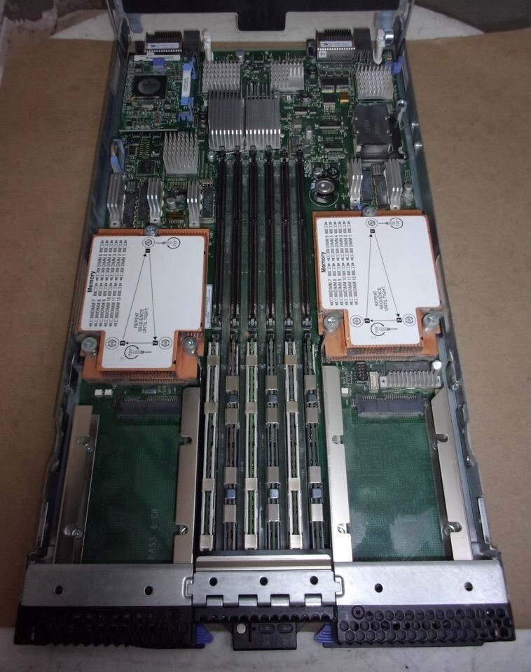 IBM BLADECENTER Hs22 7870 Blade Server 2 X Quad Core CPU No/hdd/memory ...