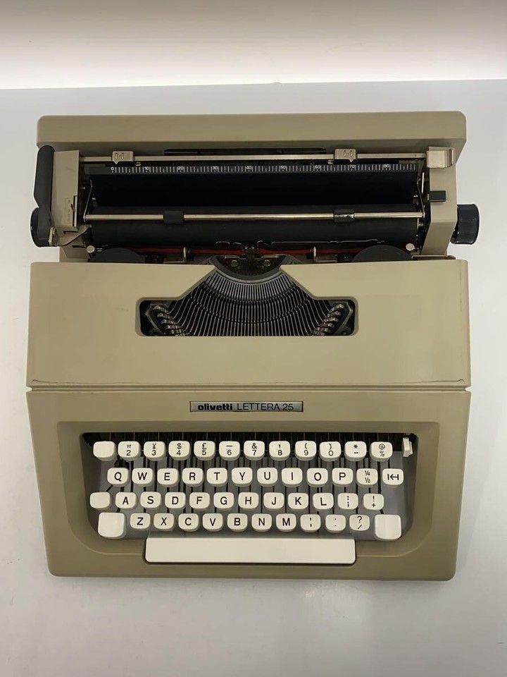 Olivetti LETTERA 25 Typewriter Vintage Retro Antique No tested | eBay