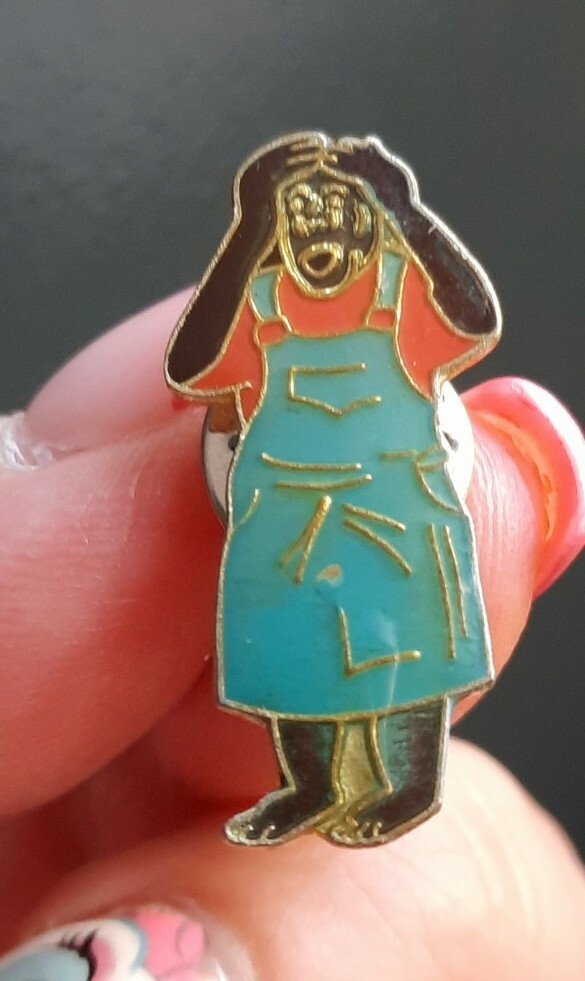 Vintage J03J05 Pin's Rare Collection Laundry OMO Advertising Brand | eBay