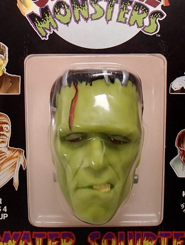 1991 Universal Monsters FRANKENSTEIN water squirter ball figure MOC ...