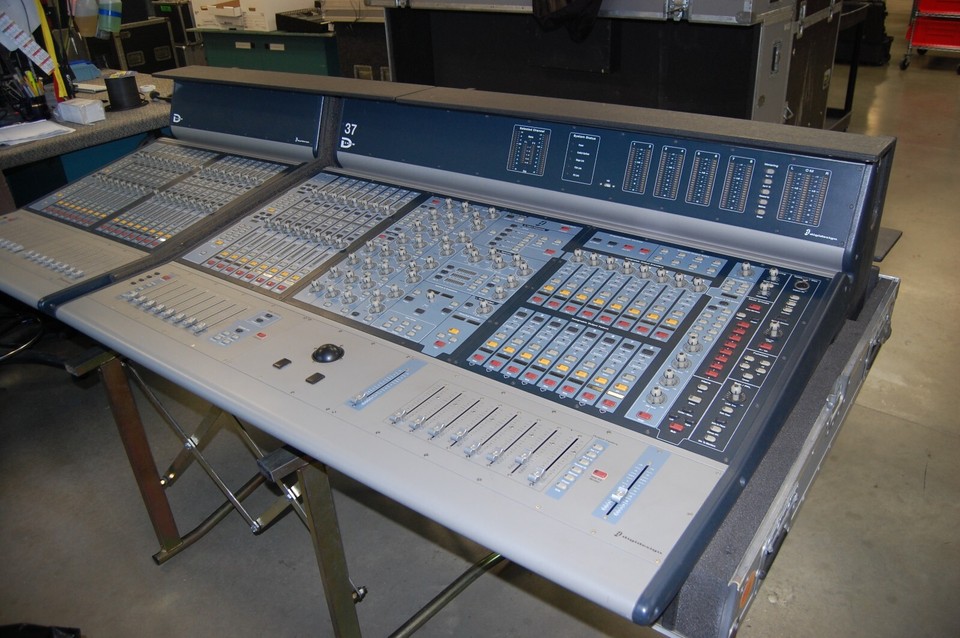 Avid Venue D-Show Console System with Sidecar and FOH Rack | eBay