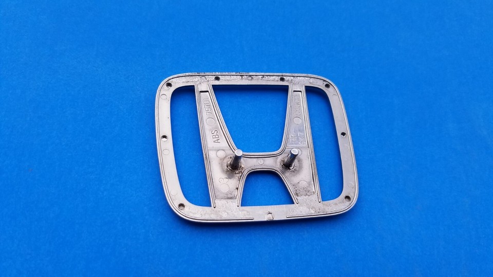 00 01 2000 2001 HONDA S2000 REAR GATE LID EMBLEM LOGO BADGE SYMBOL USED ...