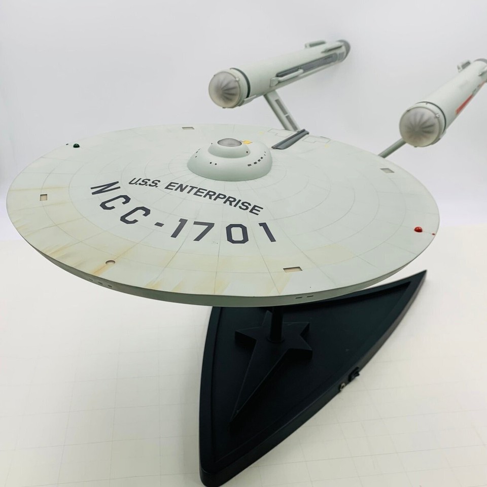 Master Replicas Star Trek 40th 1/350 USS Enterprise NCC-1701 Scale 1: ...