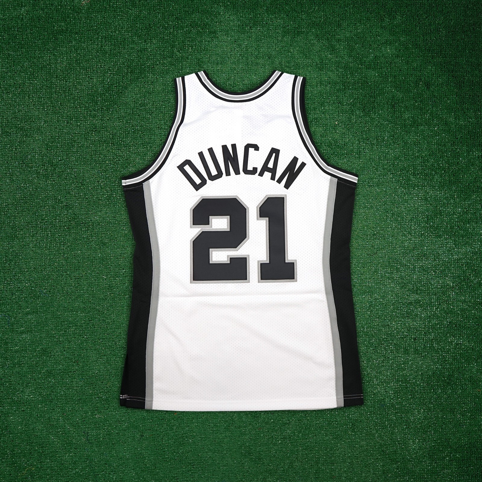 Tim Duncan Mitchell & Ness 1998-99 San Antonio Spurs Authentic NBA ...