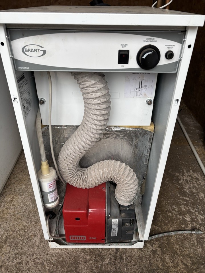 Grant Vortex Eco Utility Oil Boiler 15-21kW FREE DELIVERY UK | eBay UK