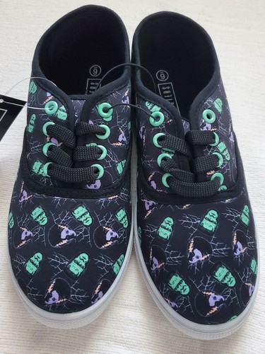 Women's Universal Monsters Bride Frankenstein Ground Up Low Top ...