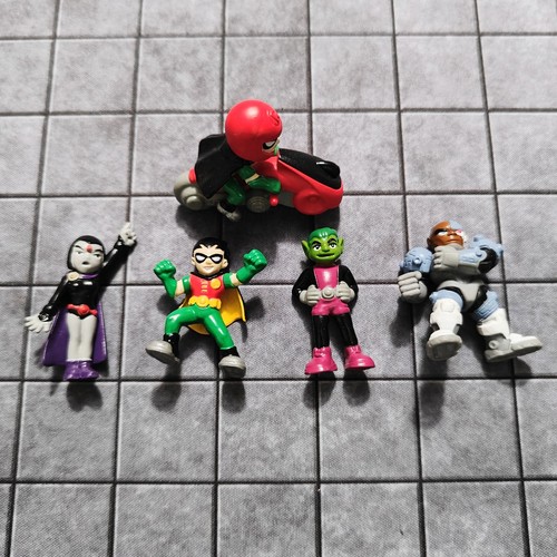 Teen Titans Go! Cyborg Raven Beast Boy Robin Motorcycle - Bandai Mini ...