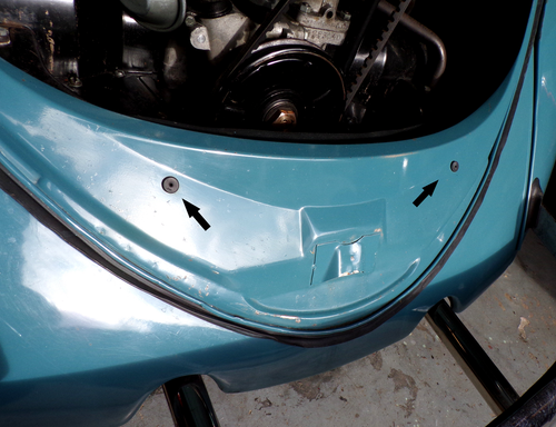 VW Beetle 1954-79 Rear Engine Valance Apron Rubber Bung Buffers ...