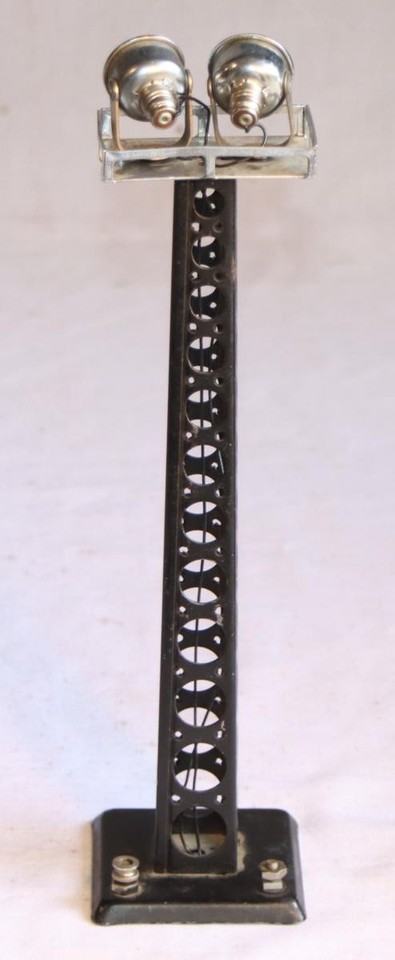 Marx O Gauge 2 Lamp Searchlight Tower | eBay