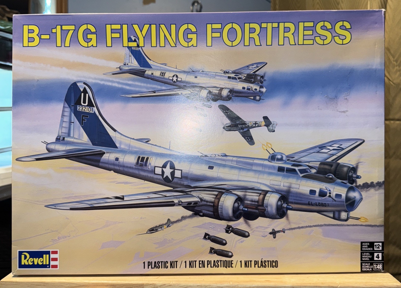 Revell 1/48 Scale B-17G Flying Fortress Model Kit #85-5600 Open Box ...