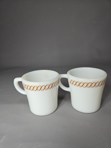 Vtg Pyrex Tableware by Corning Milk Glass Regency Gold Waffle House 2 ...
