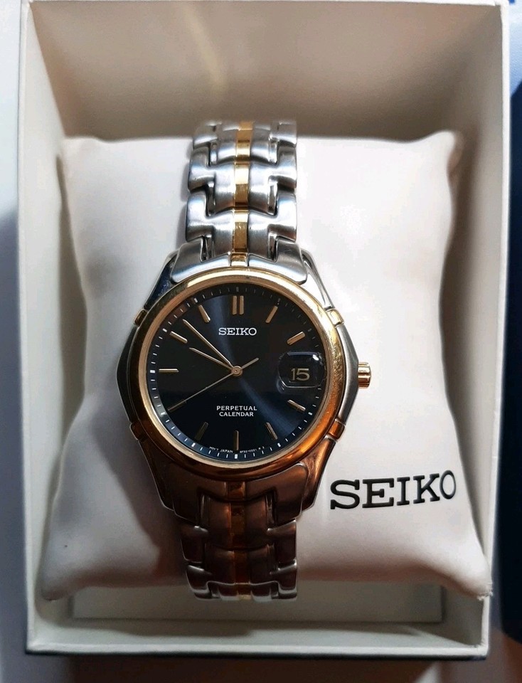 2004 Seiko Perpetual Calendar Quartz 39mm Two Tone Watch 8F32-0189 ...