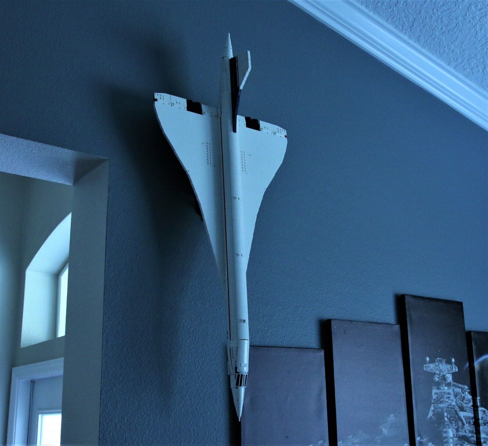 Ultimate Display Solutions wall mount display for Lego 10318 Concorde ...