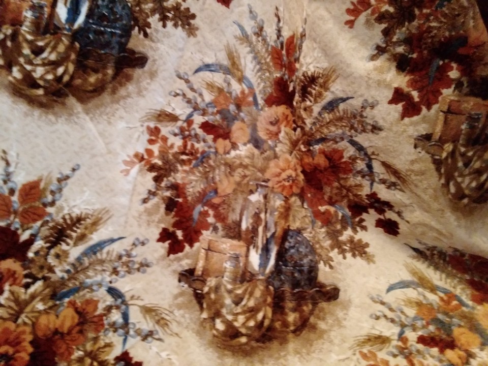 Fabric Vintage Floral Velvet Upholstery 92x51 Quaker Fabric Corporation ...