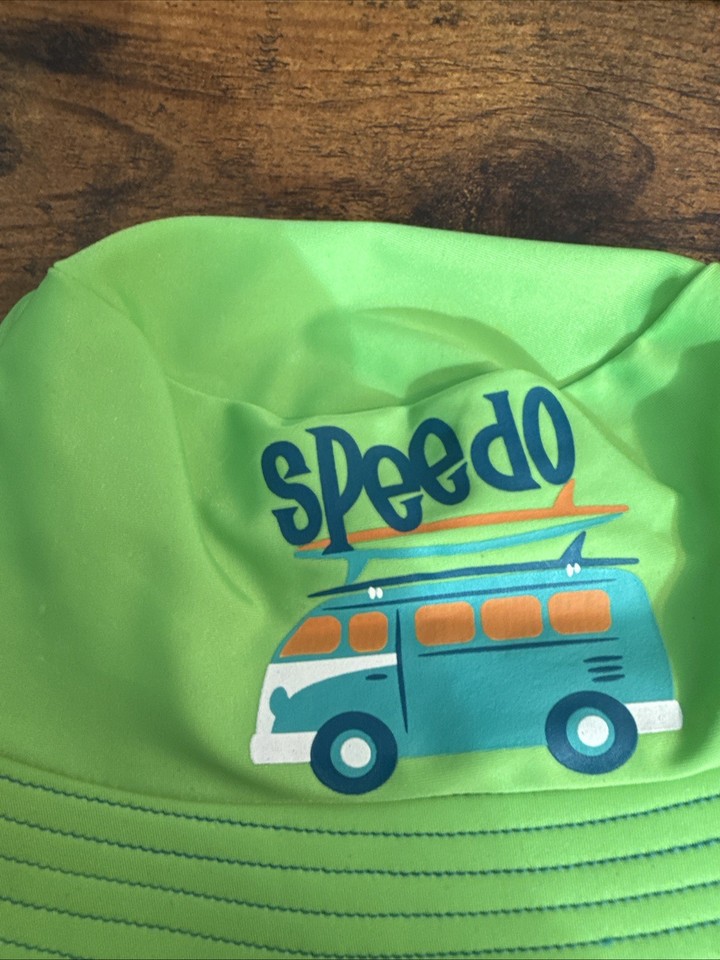 Speedo Boys Or Girls Sun/Swim Cap Hat with Chin Strap UV50+ Block the ...
