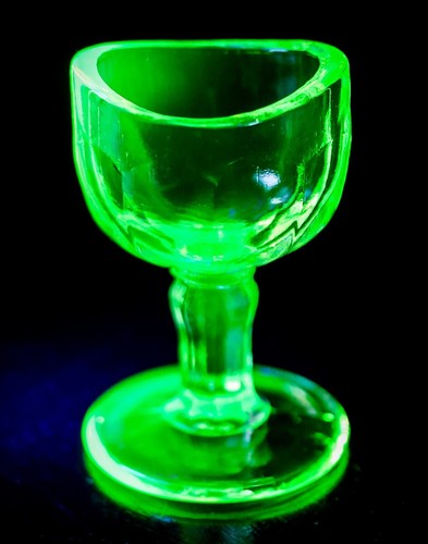 Rare Yellow Vaseline Uranium Glass Optical Eye Wash Cup Vintage Antique ...