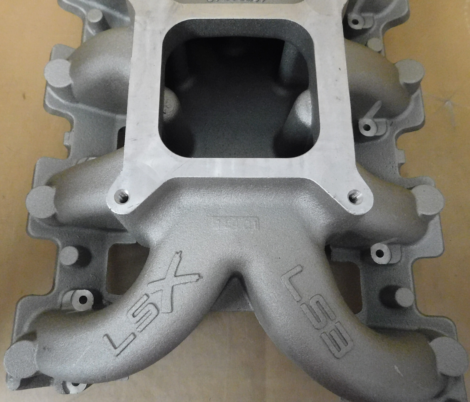 GM Performance LS 25534401 Carb Intake, LS3, L92, L76 Alum, 4150 Flg ...