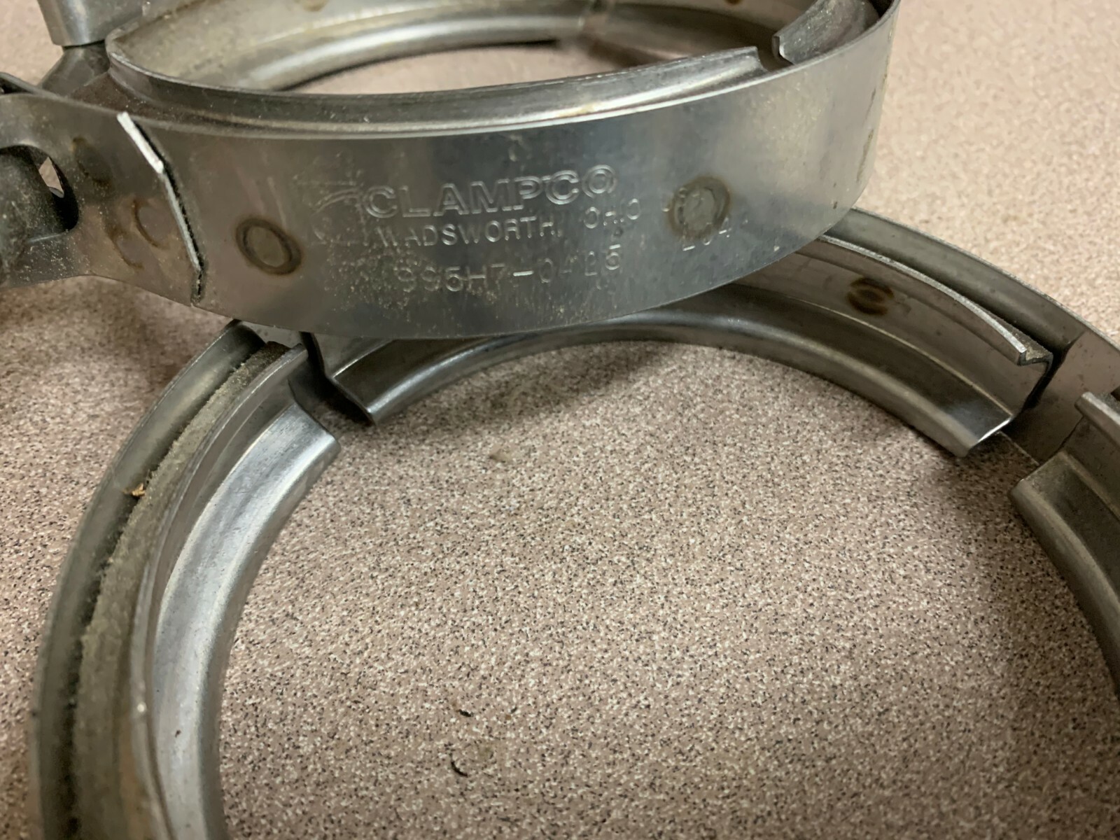 ONE GENUINE CLAMPCO 995H7-0425 V-Band Clamp 4.25" Stainless High ...