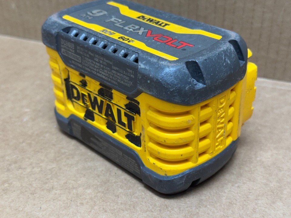 DEWALT [DCB609] 20V/60V MAX FLEXVOLT 9 AH LITHIUM ION BATTERY - [POOR ...